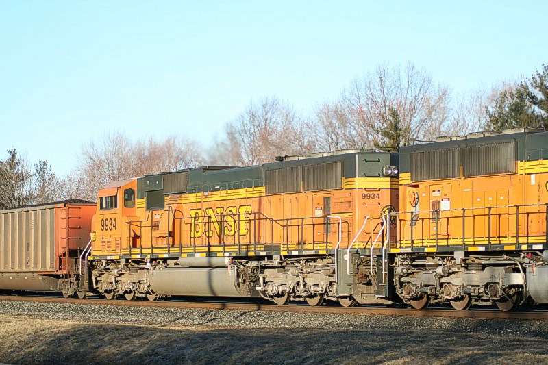 BNSF 9934